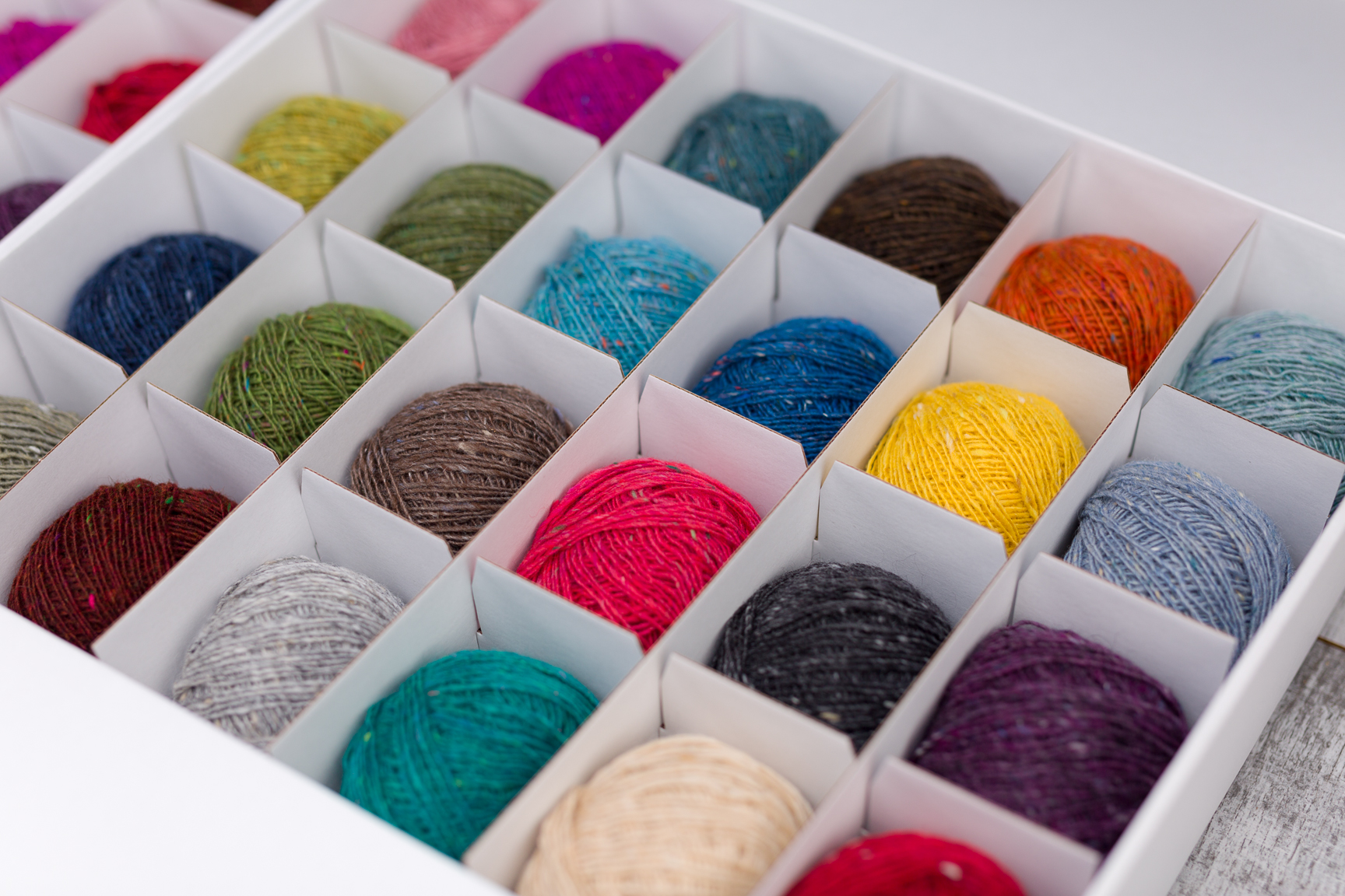 colour compass box-307-Edit – KDD & Co